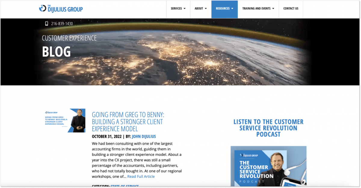 Top 14 Customer Service Blogs to Follow in 2024